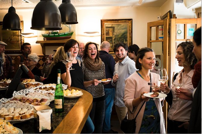 San Sebastian Lunch Time Pintxo Tour with Wine - What to Expect on the Tour