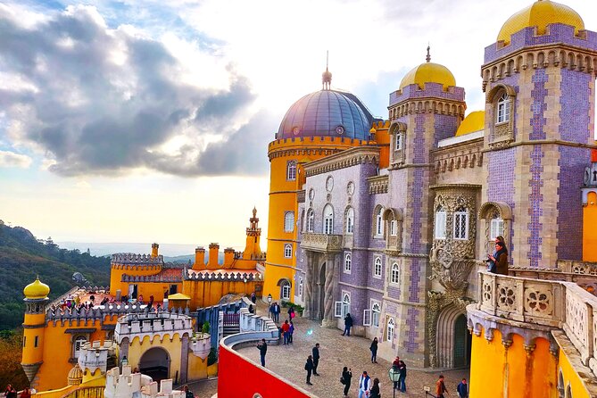 Sintra Half Day with Pena Palace and Regaleira - FAQ