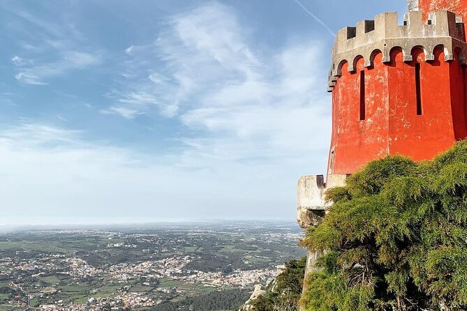 Sintra Walking Tour: Discover Palaces, Legends, and Nature - Discovering the Marvels of Quinta Da Regaleira