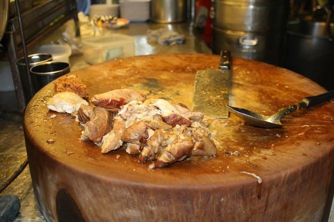 Small-Group Chiang Mai Evening Street Food Tour - Why This Tour Works for Travelers