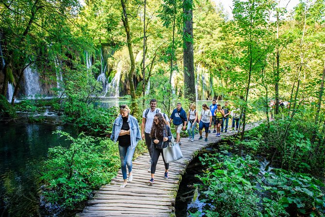 Split to Zagreb Group Transfer With Plitvice Lakes Guided Tour - Transportation and Comfort
