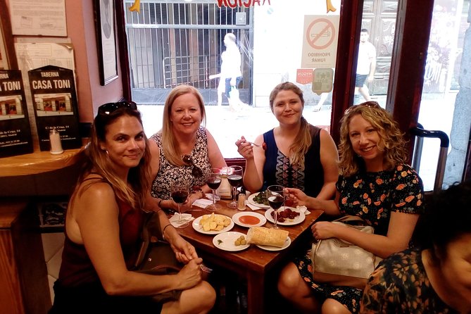 Tapas and History Tour Through Old Madrid - Customer Experiences