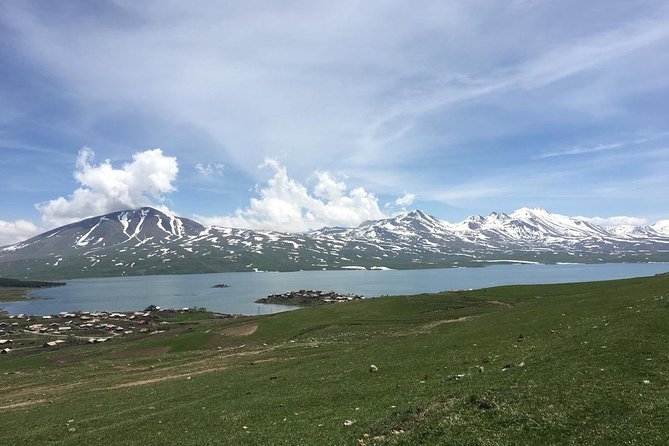 The Best of Georgia 7 Days Private Jeep Tour From Tbilisi - Landscapes and Experiences