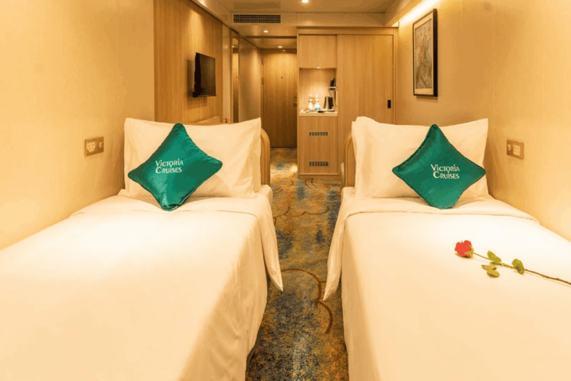 5D4N Yangtze River: Yichang to Chongqing by Victoria Sabrina - Practical Tips