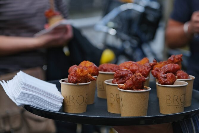 #1 Food Tour in Utrecht: Eat, Walk & Enjoy With Your Local Guide - Traveler Feedback and Praise