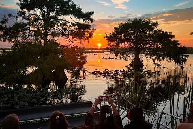 1-Hour Sunset Airboat Ride Near Orlando - Nearby Amenities