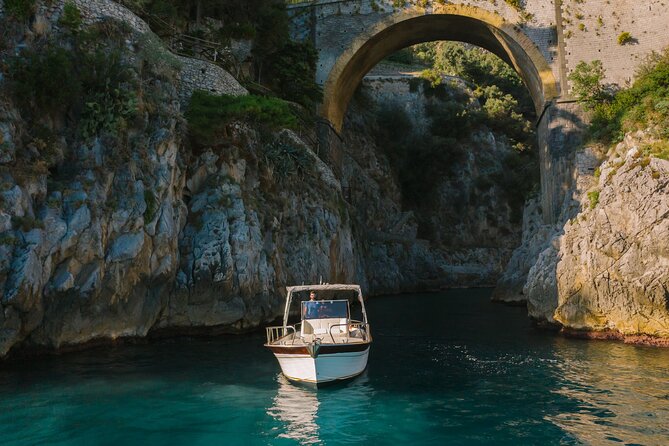 2 Hour Private Amalfi Coast Sunset Experience - Meeting Point and Logistics