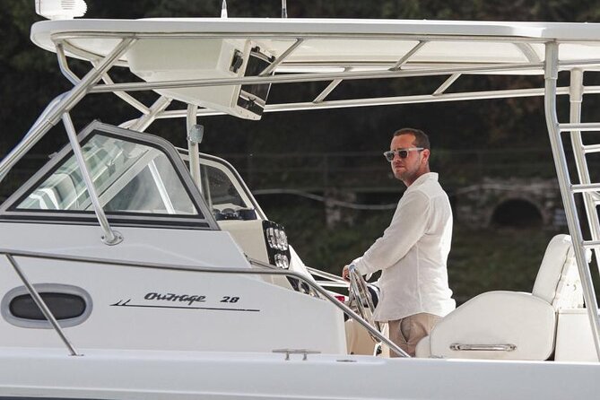 4HOUR Private Cruise on Lake Como by Motorboat 6 Pax - Cruise Highlights and Amenities