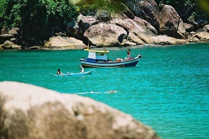 Adventure Experience to Saco Bravo Waterfall - BY PARATY TOURS - Exploring the Saco Bravo Waterfall
