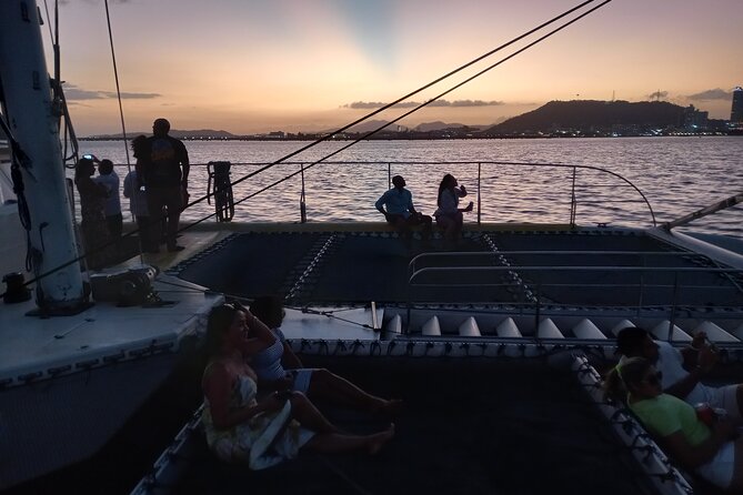 All Inclusive Sunset Panama Bay Catamaran Tour From Panama City - Admiring the Sunset Panorama