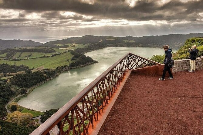 Azores: Furnas Evening Thermal Bath With Tickets - Exploring the Geothermal Wonders of Furnas