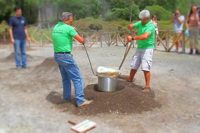 Azores: Shore Excursion Furnas - Crater Volcano and Hot Springs - Accessibility and Accommodations for All Travelers