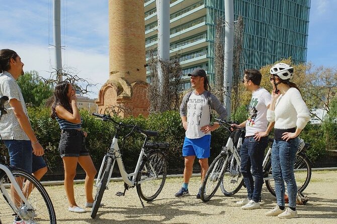 Barcelona Off The Beaten Track 4h Bike Tour - Tips for a Successful Tour Experience
