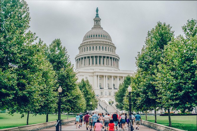 Best of DC Plus US Capitol and National Archives Reserved Entry - Who Is This Tour Best For?