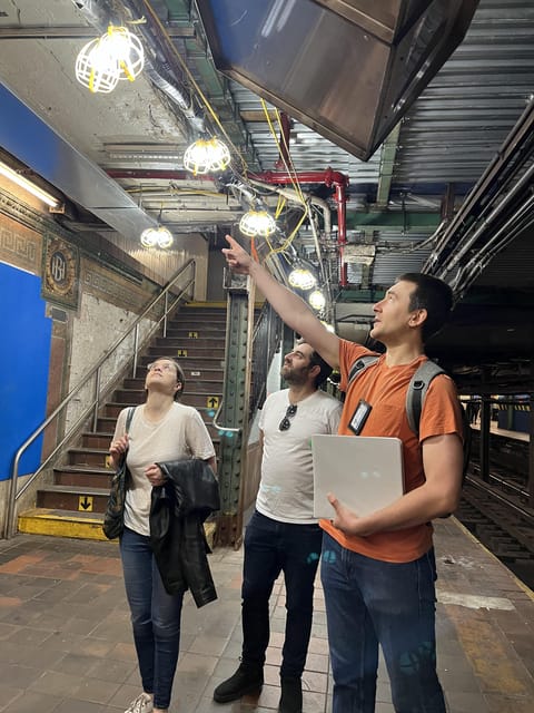 Brooklyn: Discover Hidden NYC Subway Secrets - Private - What You Can Expect