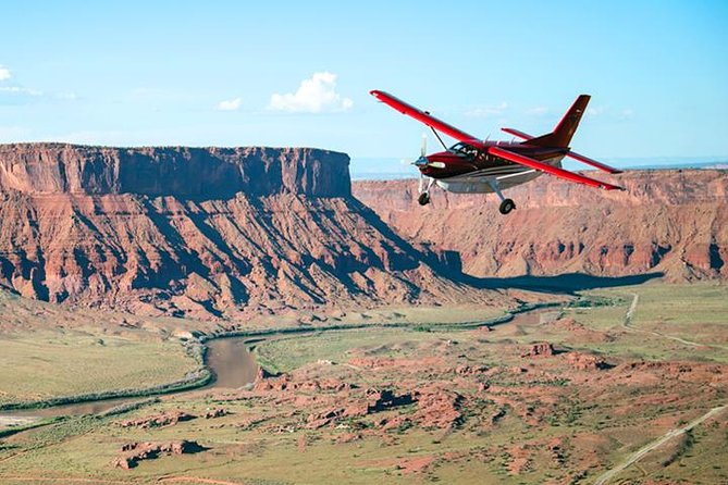 Canyonlands & Arches National Parks Airplane Tour - Why You Shouldnt Miss This Tour