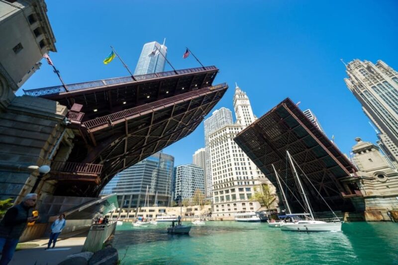 Chicago: History & Architecture Walking Tour w/ Boat Cruise - Chicago: History & Architecture Walking Tour w/ Boat Cruise — An In-Depth Review