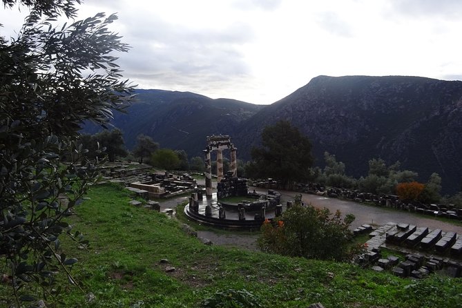 Delphi With Professional English Guide and Transportation - The Sum Up