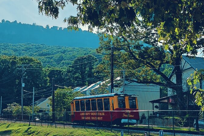 Derailed: Trolley Tour and Train Ride in Chattanooga - Accessibility and Comfort Considerations