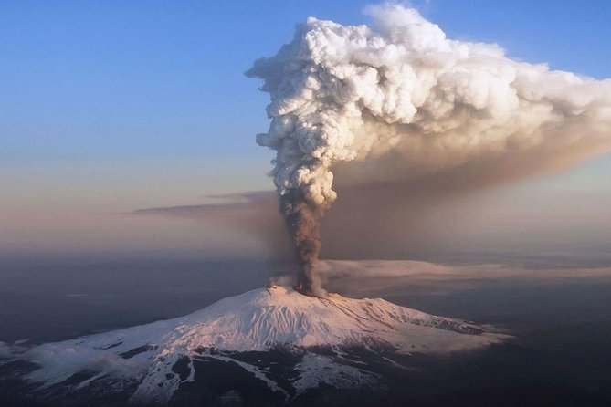 ETNA BASIC TOUR 2,000 Mt - Group Size and Guide Information