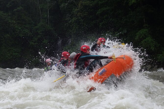 Extreme Rafting in Baños De Agua Santa Level III and Iv+ - Thrilling Rapids and Stunning Scenery