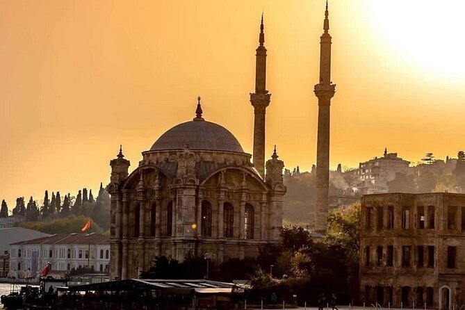 Guided Dolmabahçe Palace Tour and Sunset Cruise - What to Expect