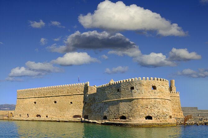 Hop-On Hop-Off Sightseeing Bus Tour in Heraklion - Navigating the Hop-On Hop-Off Experience