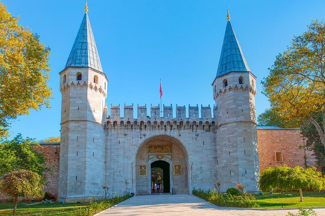 Istanbul Classics and Highlights: Full Day With Lunch - Culinary Delights: Lunch and Local Eateries