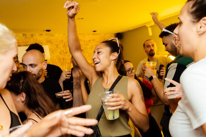 Lisbon Pink Street Pubcrawl: 1h Open Bar, Shots,VIP Club Entry - Customer Feedback and Reviews