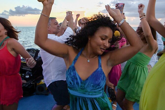 Live Music Sunset Sail With Drinks Included - Booking Your Live Music Sunset Sail
