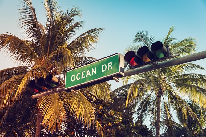 Miami Beach Art Deco & History Walk Tour With Design Enthusiast - Traveler Testimonials and Feedback