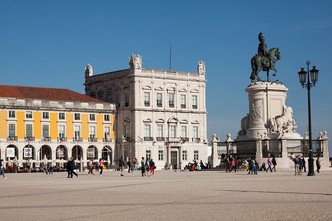 Mon Ami Burguês - Lisbon City Center Private Tuk Tuk Tour - Exploring Lisbons Landmarks