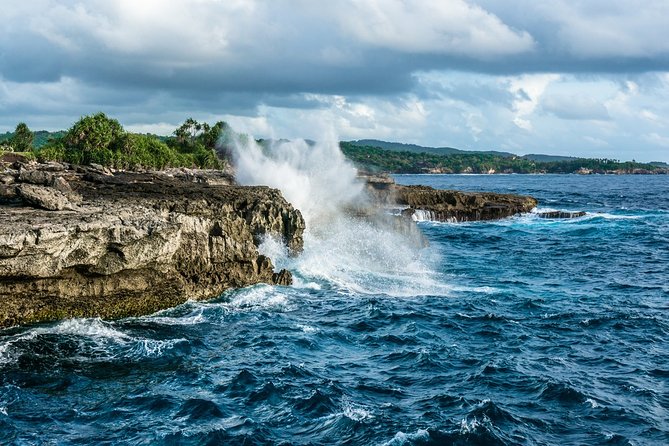 Nusa Lembongan Island: Snorkeling & Mangrove Forest Day Tour - The Sum Up