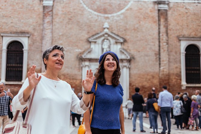 Off the Beaten Track in Venice: Private City Tour - Transportation and Meeting Information
