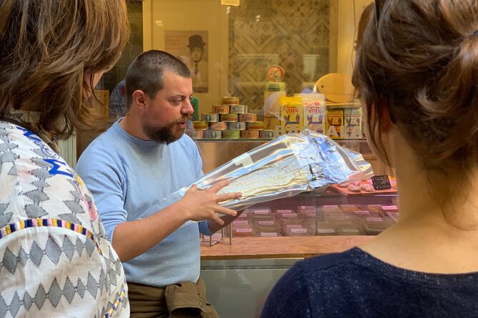 Old Taverns and Rialto Market Food Adventure (For Hungry Foodies) - Accessibility and Recommendations