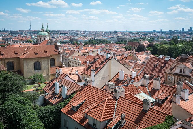 One Day See-it-All Prague Tour Review - Cruising the Čertovka Canal