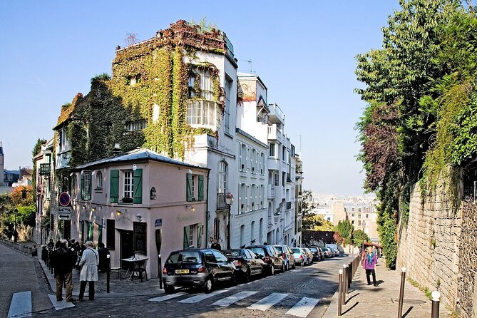 Paris Montmartre Private Walking Tour - Best Art, Culture, Food - Booking Your Montmartre Tour: Tips and Recommendations