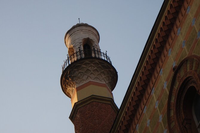 Past and Present of Budapest Jewish District Tour - Pricing Structure and Tipping Etiquette