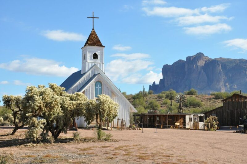 Phoenix/Scottsdale: Apache Trail Tour & Canyon Lake Cruise - FAQ