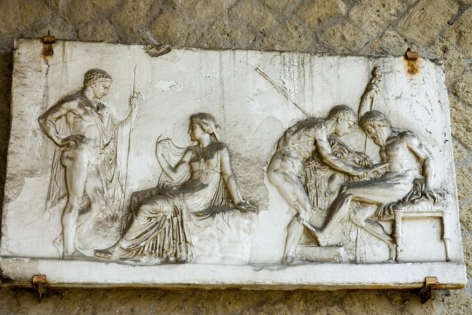 Pompeii, Mt. Vesuvius, Herculaneum Private Tour - Discovering the Lost City of Herculaneum