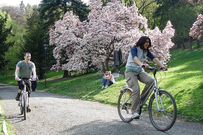 Prague E-Bike Tour - Stunning Viewpoints (Small Group) - Tour Reviews and Recommendations
