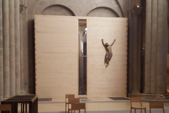 PRIVATE Cathedral and Museum Tour SPANISH or ENGLISH - Priority Access and Time-Saving Benefits