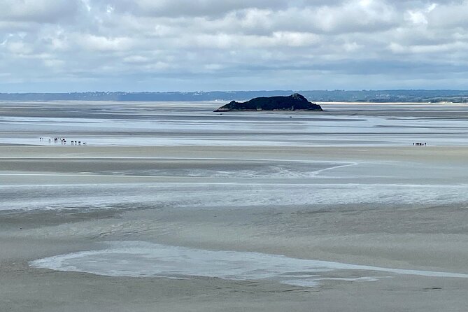 Private Mont Saint-Michel, Normandy D-Day Express Trip From Paris - Visiting the Iconic Mont Saint-Michel