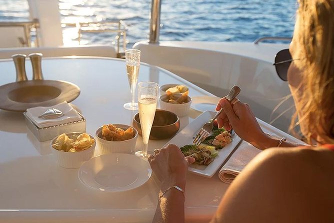 Private Oahu Sunset Charter with Tasting and Drinks - Duration and Pacing
