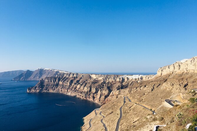 Private Santorini Panoramic Tour - Meet Your Guides: Experienced Locals at Your Service