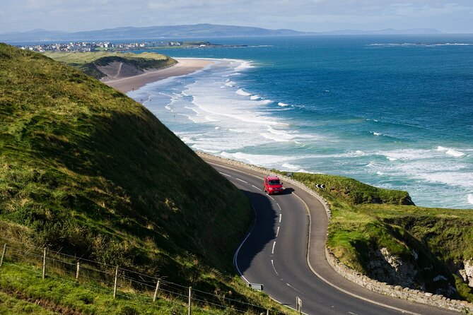 Private Tour - Causeway, Castles & Whiskey Tour - Game of Thrones - Exploring the Giants Causeway