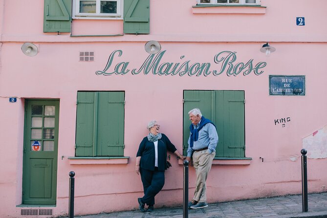 Private Vacation Photography Session With Local Photographer in Paris - Memorable Souvenirs and Personal Use