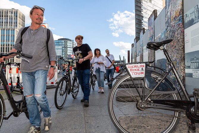 Small-Group Berlin Wall Bike Tour - Visiting Iconic Landmarks