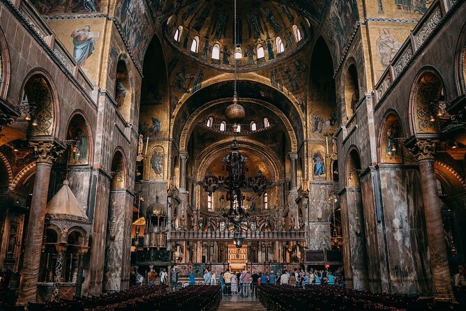 Small-group Saint Mark's Basilica and Terrace Priority Access - Panoramic Terrace Views