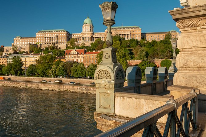 4 Hours Long Private Minivan Tour in Budapest - Discovering the Fishermans Bastion and State Opera House